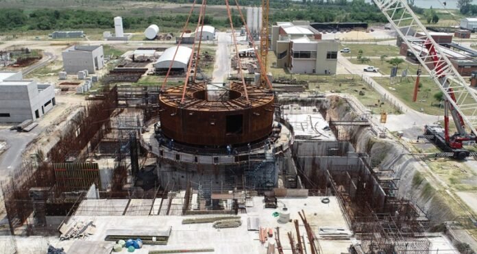 La Comisión Nacional de Energía Atómica y NA-SA firmaron un contrato ...