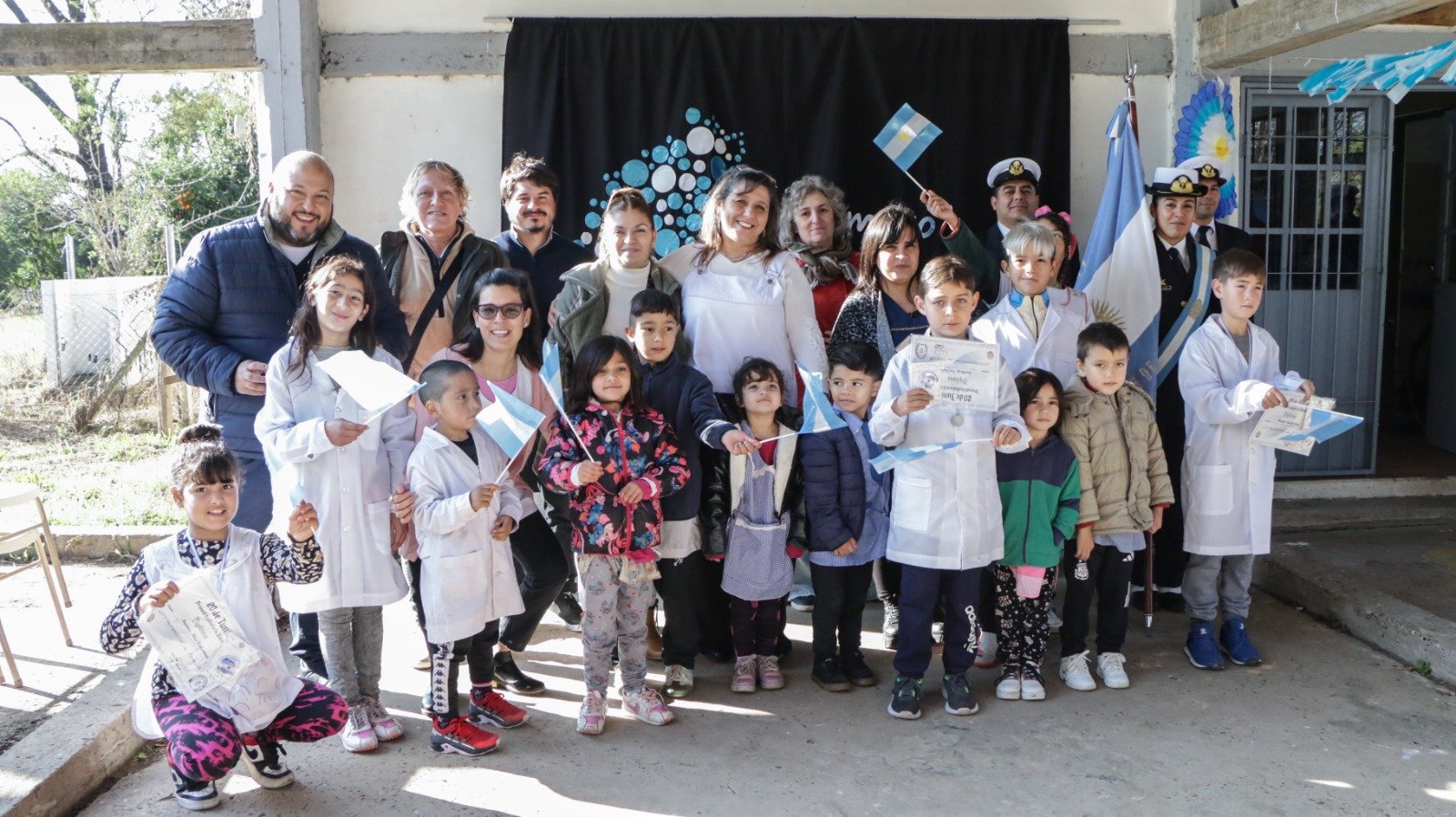 Autoridades municipales estuvieron presentes en la Jura a la Bandera de ...